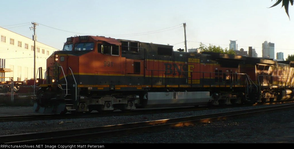 BNSF 991
